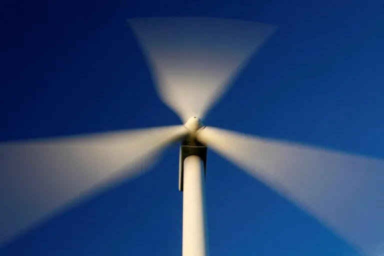 Wind farms, transmission lines poised to come to northern Maine